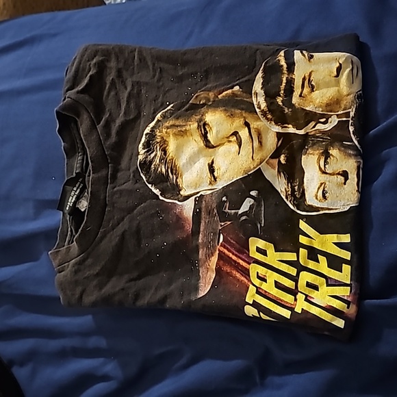 Star Trek | Tops | Star Trek Tshirt Tos Crew | Poshmark